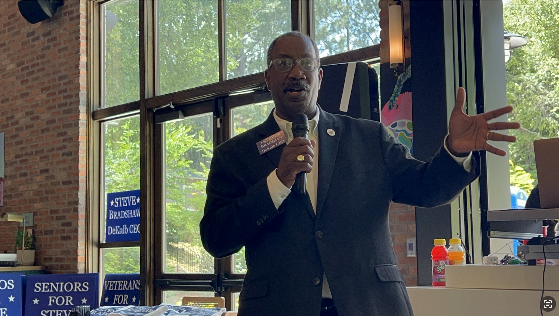 DeKalb CEO candidate Steve Bradshaw touts investment in youths as a top ...